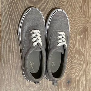 Universal Thread | Shoes | Universal Thread Sneakers | Poshmark